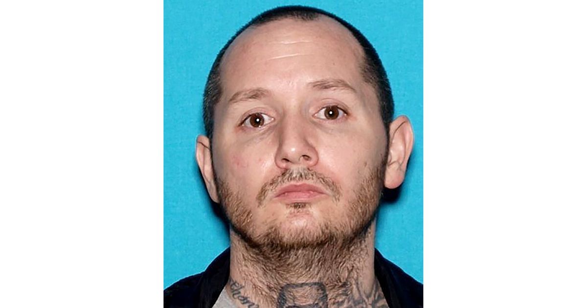 Shooting suspect believed to be on run with his daughter, 15 | The ...