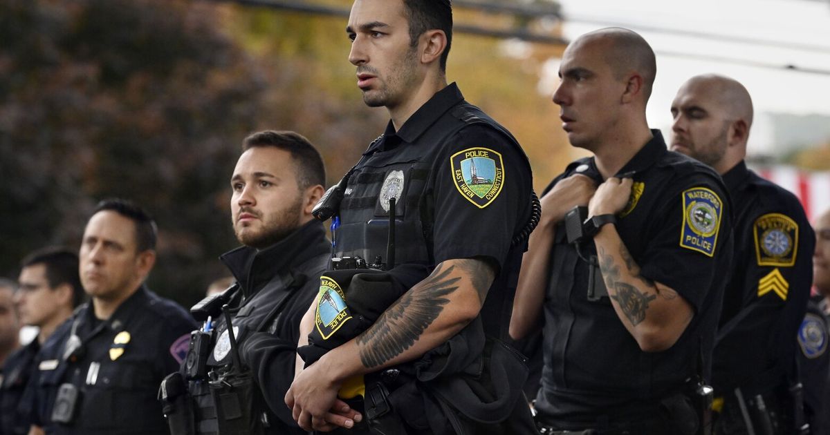 Violent week a grim sign as targeted killings of police rise | The ...