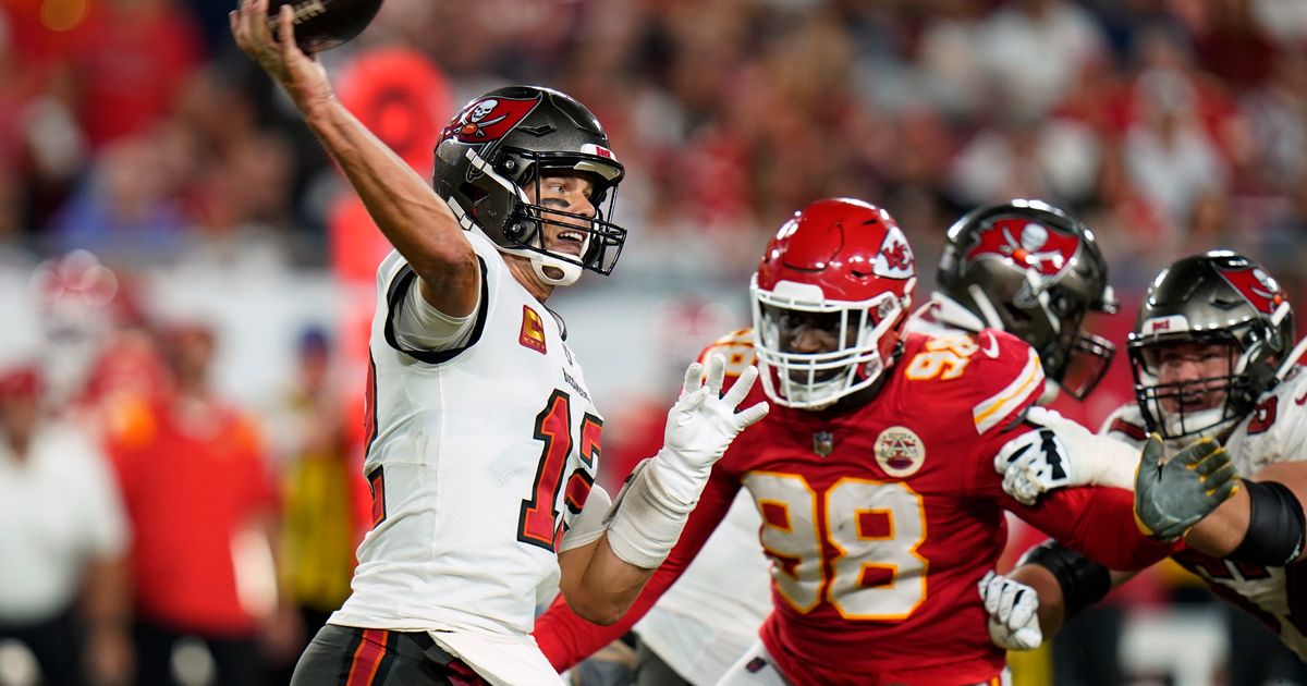 Brady has sore shoulder, Bowles misses Bucs practice, too | The Seattle ...