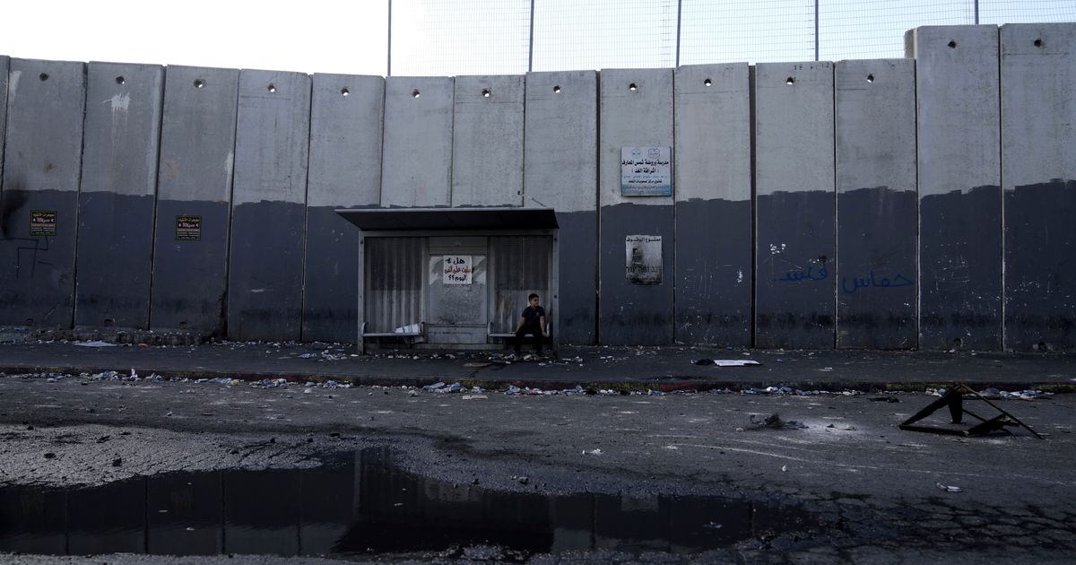 Besieged Jerusalem refugee camp reels from Israeli crackdown | The ...