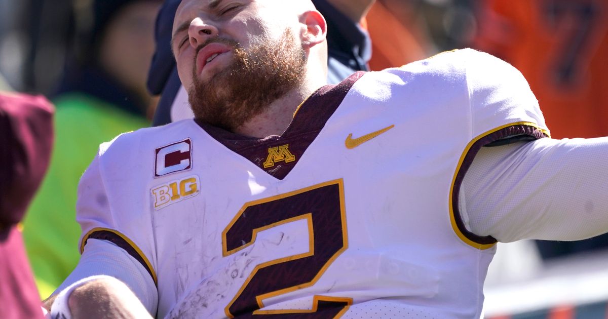 Gophers’ Morgan hit in head against Illini, goes to hospital | The ...