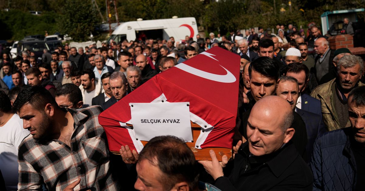 Death toll rises to 41 in Turkey coal mine explosion | The Seattle Times