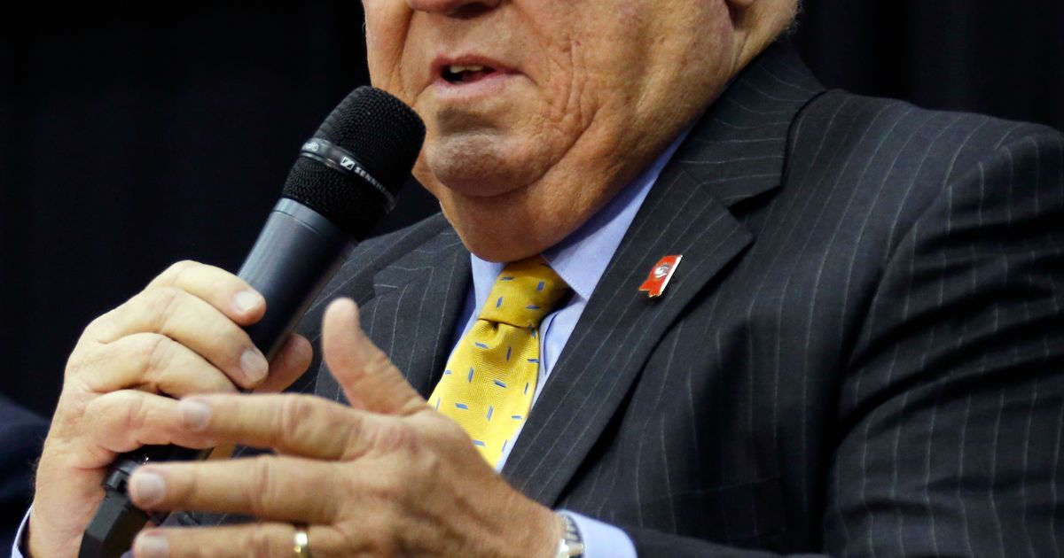 Mississippi ex-Gov. Haley Barbour hospitalized after wreck | The ...
