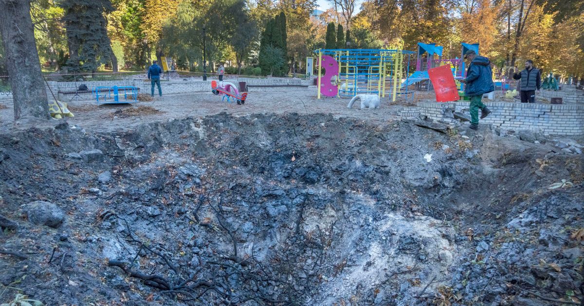 NOT REAL NEWS: A look at what didn’t happen this week | The Seattle Times