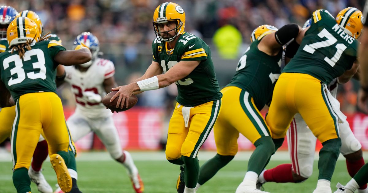 Packers offense shut down in 2nd half in loss to Giants | The Seattle Times