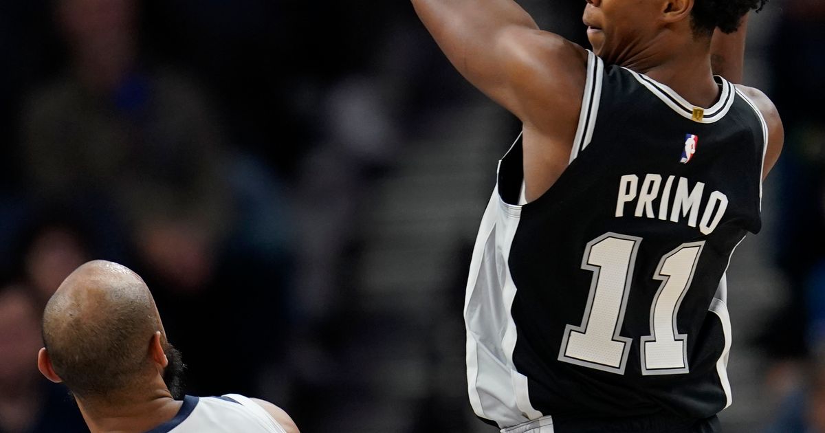 Vassell and Spurs top Timberwolves 115-106 | The Seattle Times