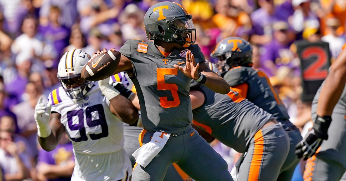 College Football Picks: Super Saturday with 6 marquee games | The ...