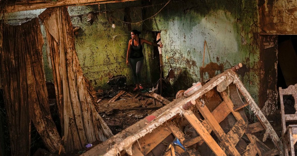 Tales of survival emerge as Venezuela landslide toll hits 34 | The ...