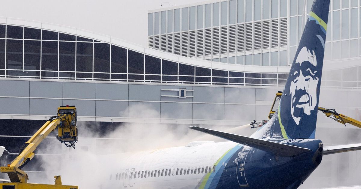 Sea-Tac flight delays, cancellations continue in Seattle-area winter ...