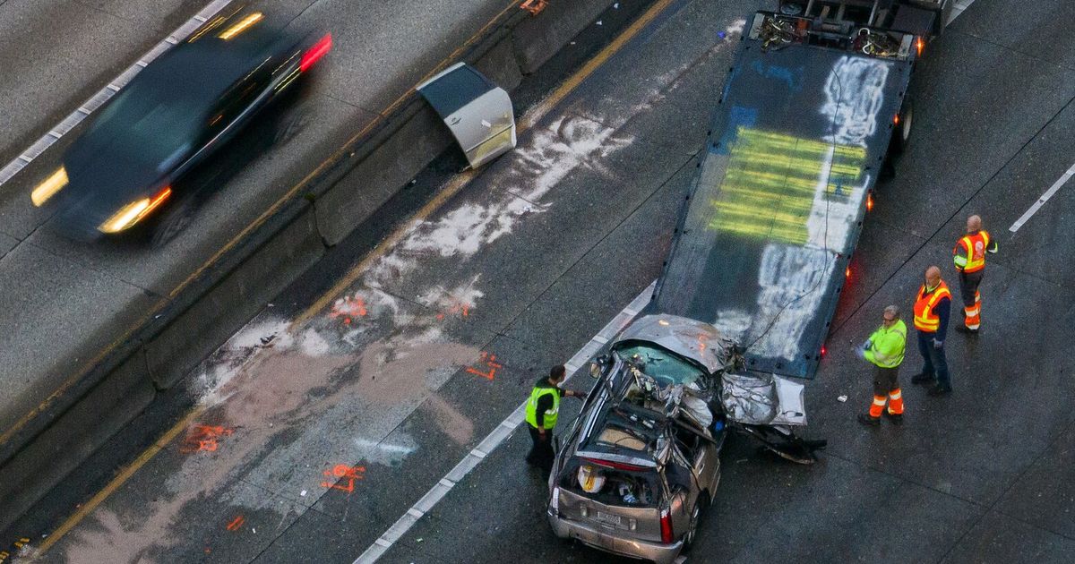 Northbound I-5 reopens in Northgate after multi-vehicle crash | The ...