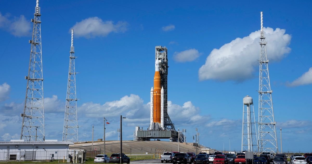 NASA: Moon rocket endured hurricane, set for 1st test flight | The ...