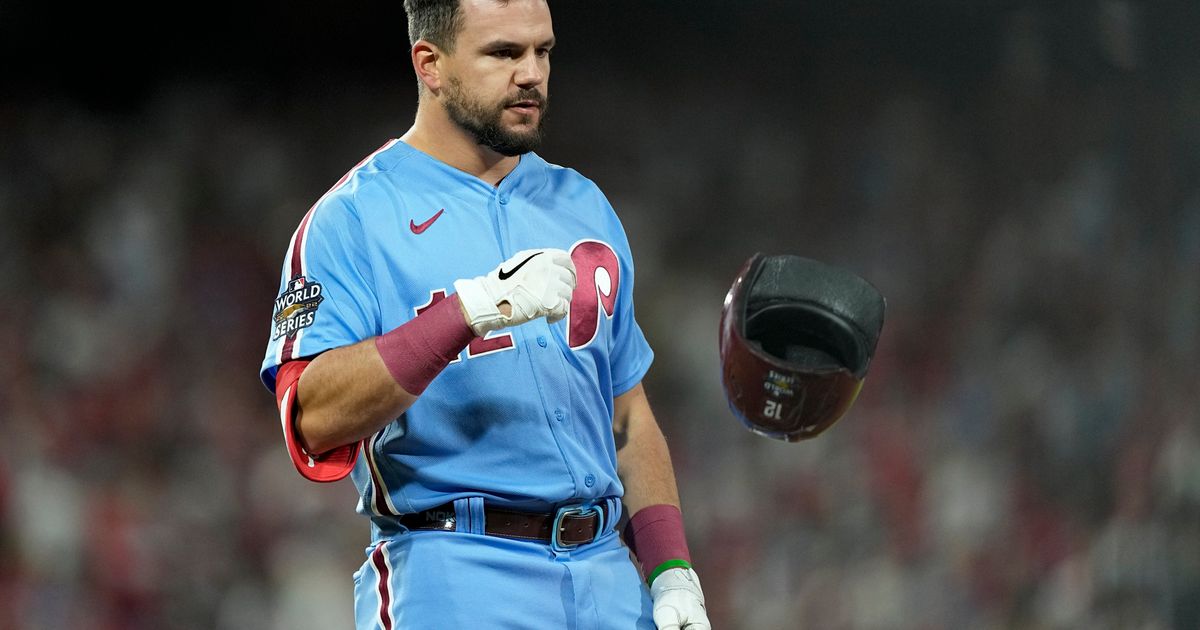 Phillies’ bats go cold in crunch time in Game 5 loss | The Seattle Times