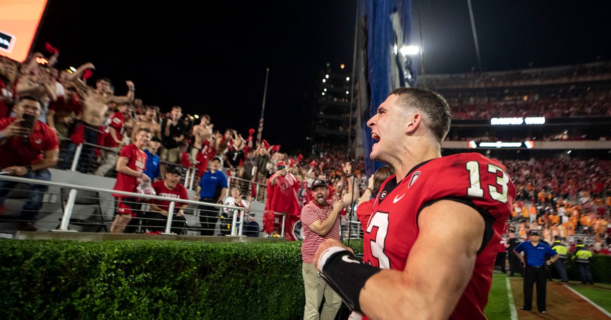 No. 1 Georgia shuts down QB Hooker, No. 2 Tennessee, 27-13 | The Seattle Times