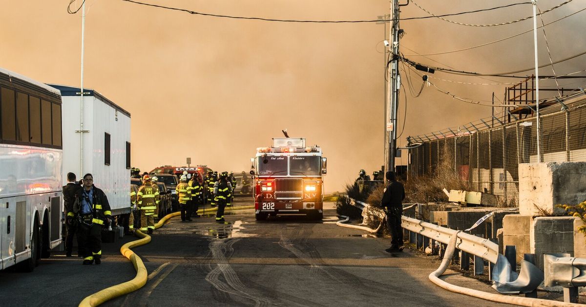 Massive fire burns down part of an NYPD evidence center in Brooklyn ...
