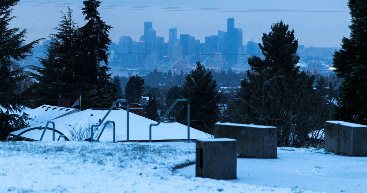 Biting cold rolls into Western WA | The Seattle Times