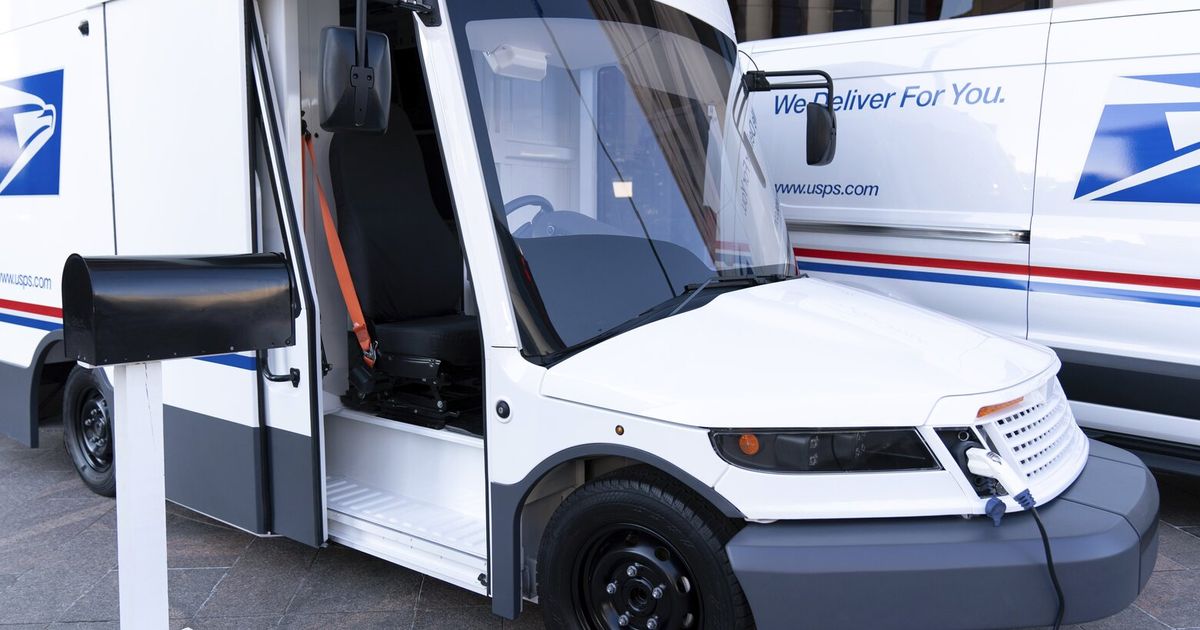 Postal Service pledges move to all-electric delivery fleet | The ...