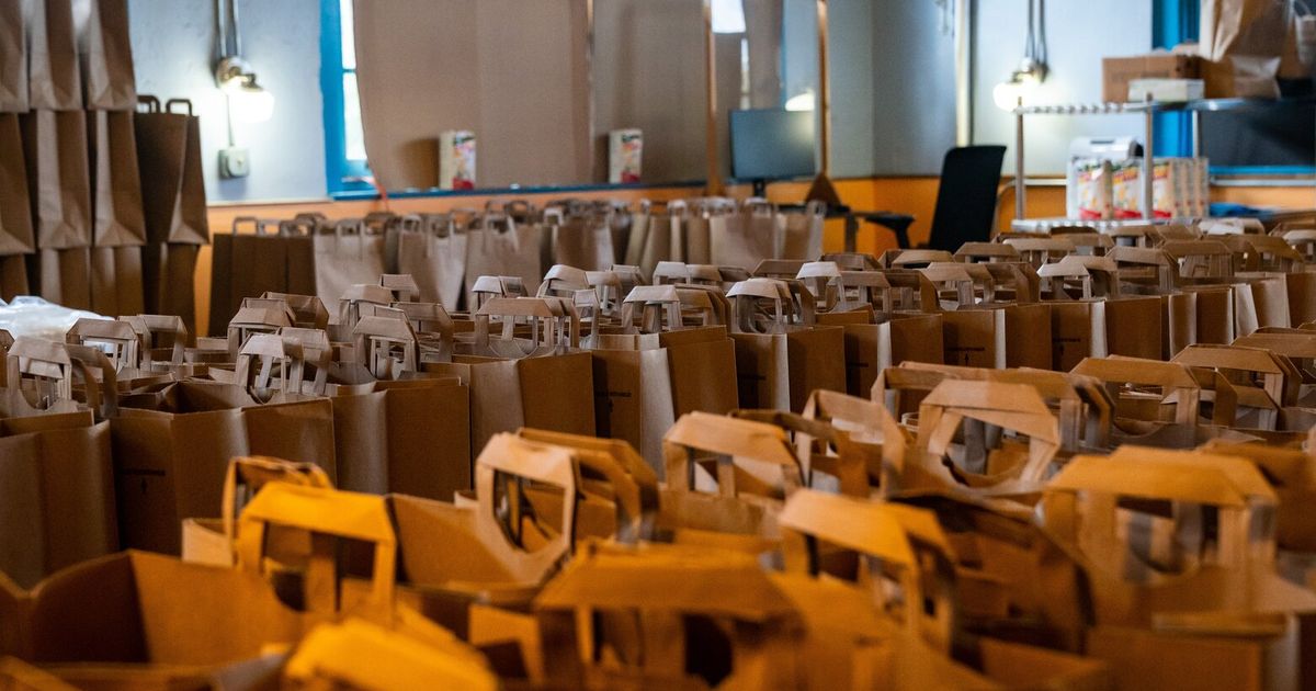 Commit to ending hunger year-round | The Seattle Times