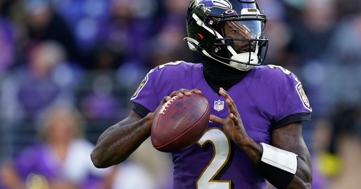 Huntley rallies Ravens past Broncos after Jackson injured | The Seattle ...