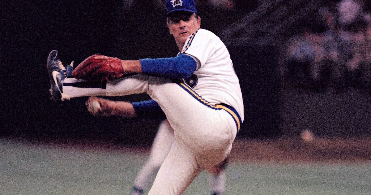 Gaylord Perry, two-time Cy Young winner, dies at 84 | The Seattle Times