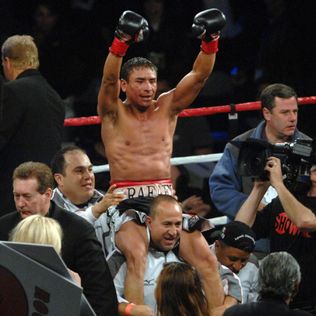 Bradley, Froch, Rafael Marquez top boxing Hall of Fame class | The ...
