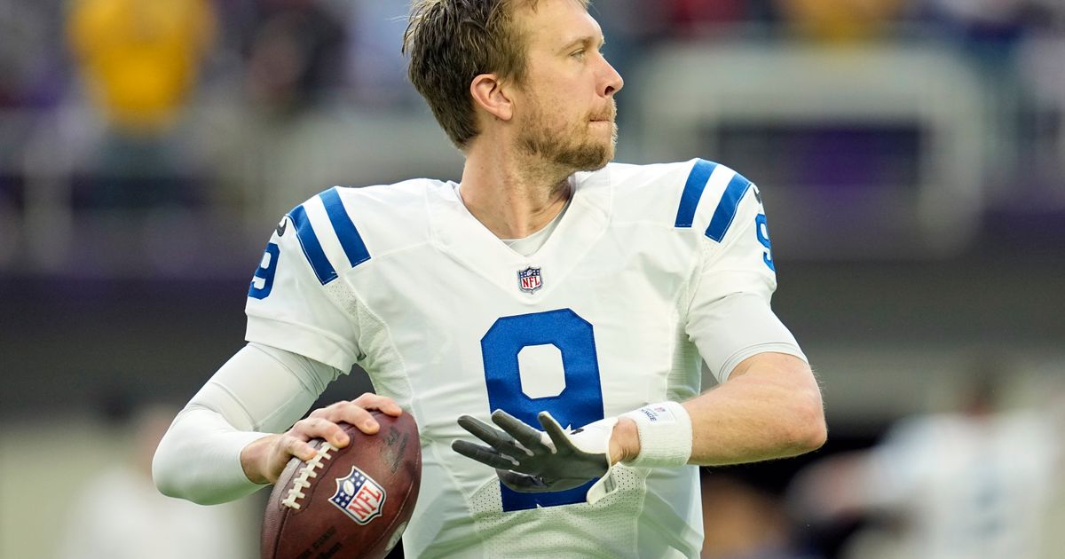 Colts still playing to win as Chargers chase playoff spot | The Seattle ...