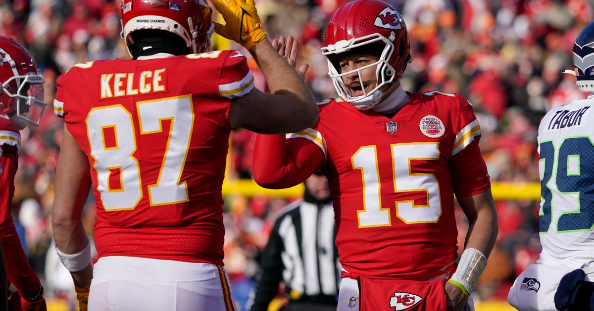 Chiefs dump Seahawks 24-10, stay tied for AFC’s best record | The ...