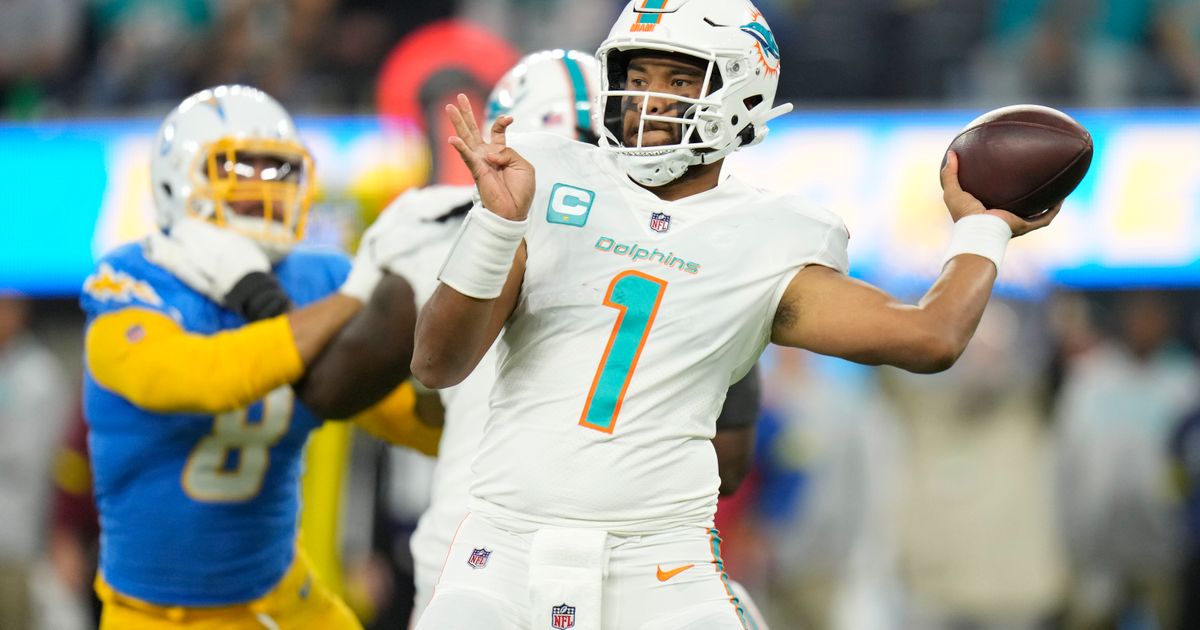 FANTASY PLAYS: Players to start and sit for NFL Week 15 | The Seattle Times