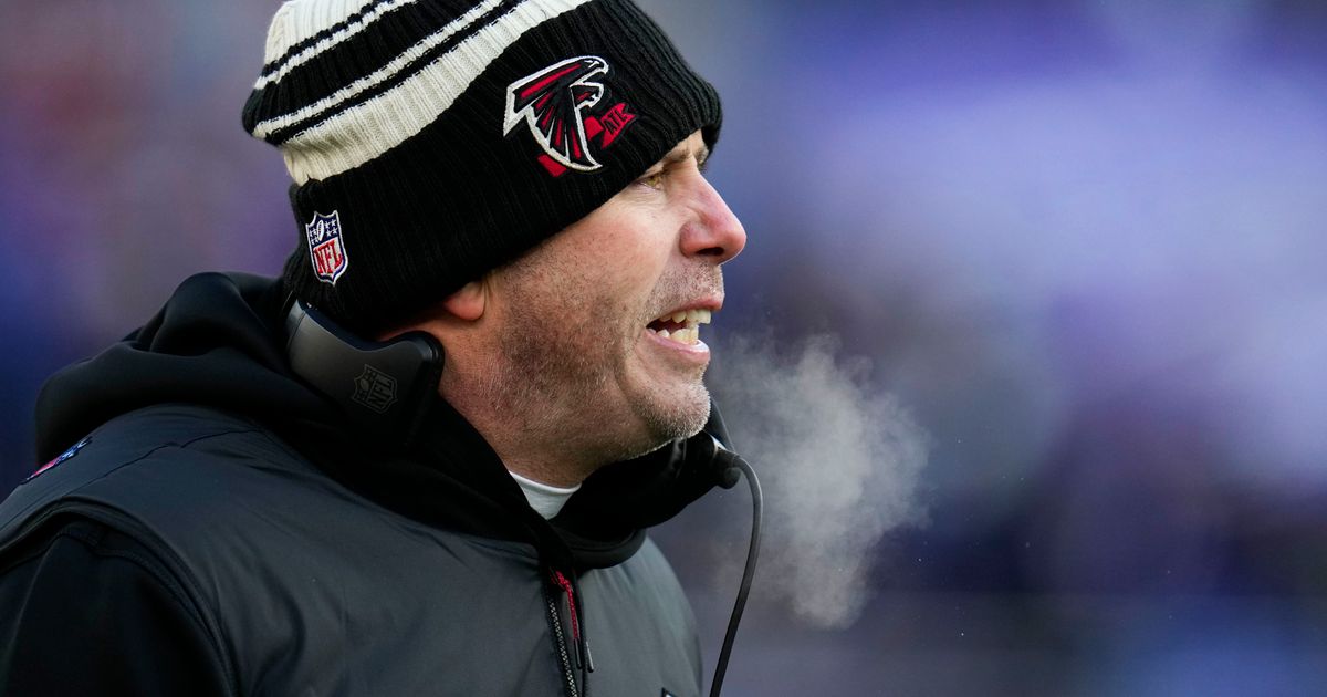 Falcons’ collapse not surprising but still painful for Smith | The ...