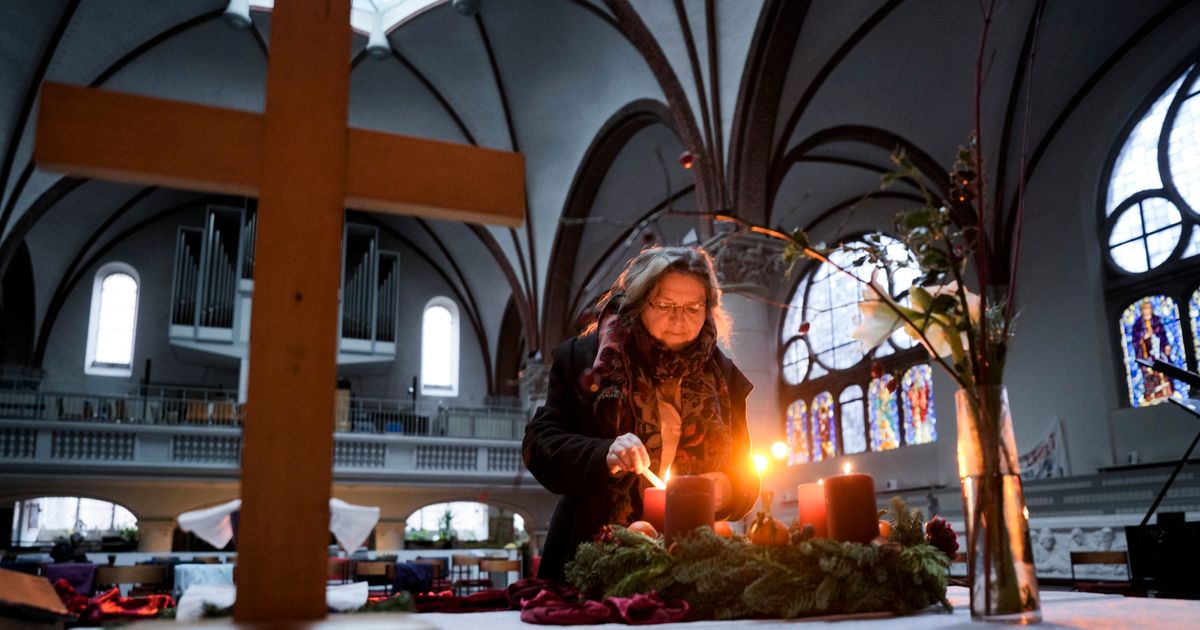 German churches save on heat, still help the needy warm up | The ...
