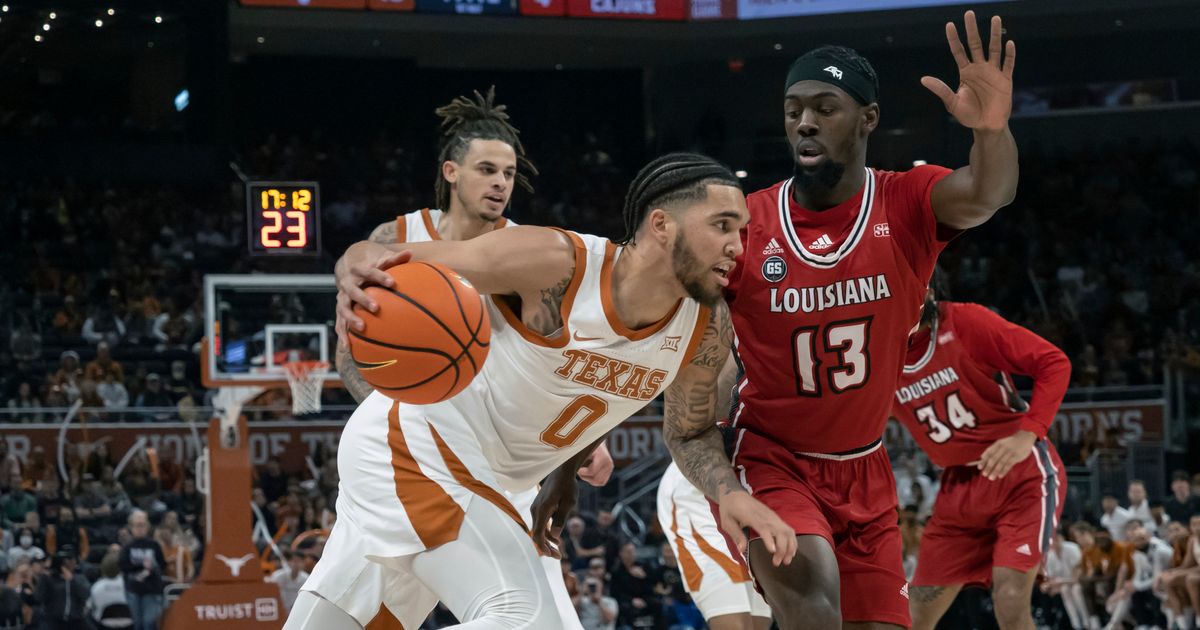 Freshman Morris excels for No. 7 Texas in 100-72 victory | The Seattle ...