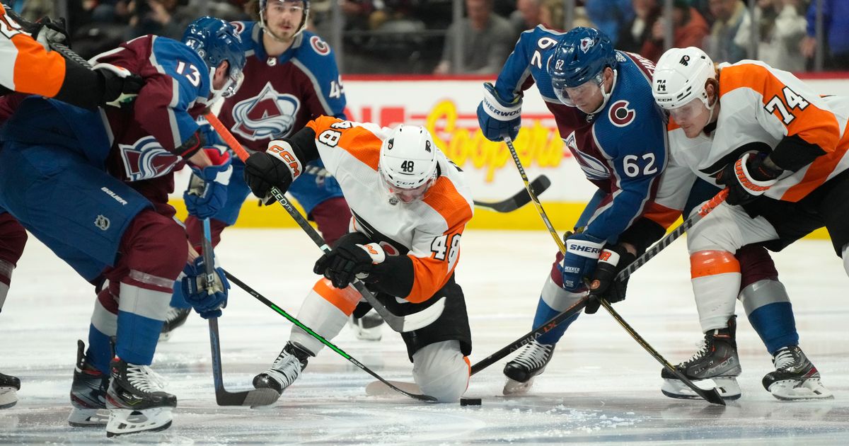 Lehkonen scores short-handed goal, Avs hold off Flyers 3-2 | The ...