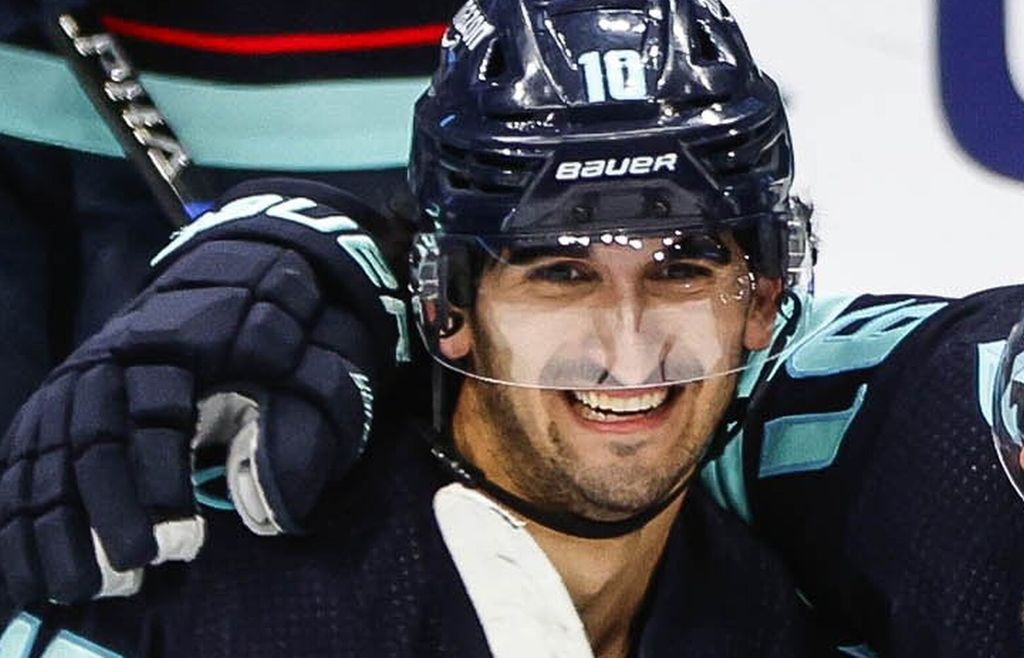 Vince Dunn again makes most of homecoming as he helps Kraken to third ...