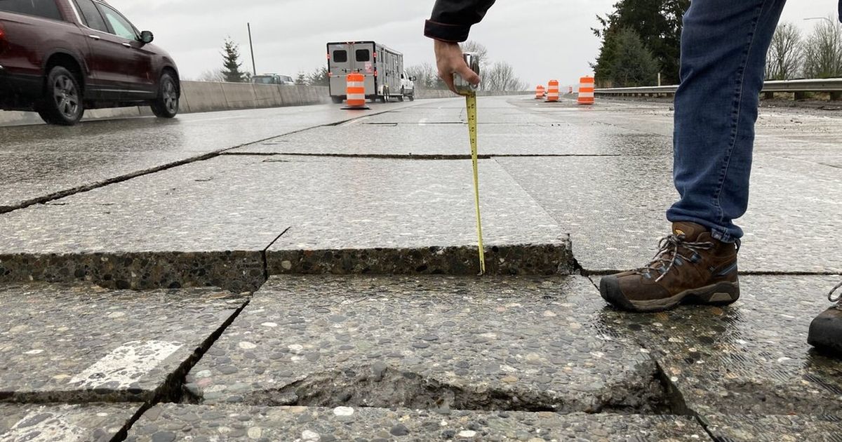 How unfinished road work led to sudden I-5 mess in Everett | The ...