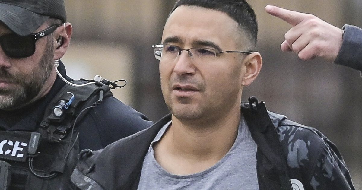 Ex-GOP candidate arrested in shootings at lawmakers’ homes | The Seattle Times