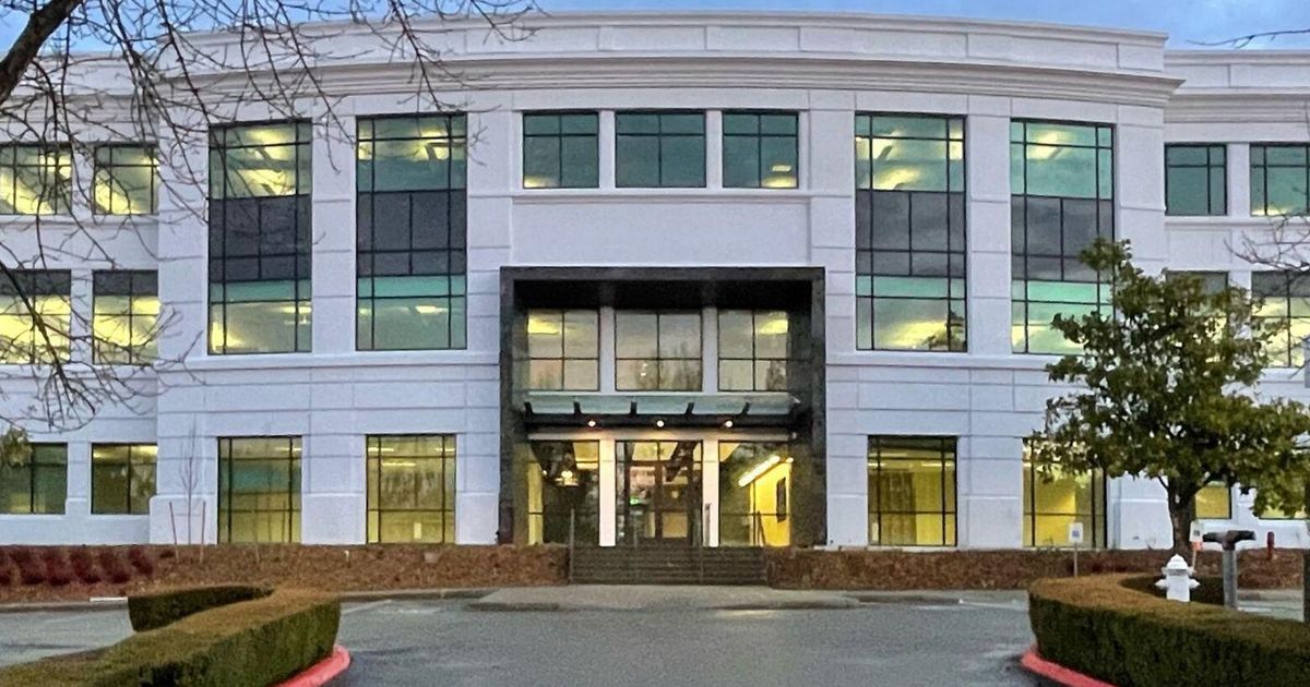 Quantum computer firm IonQ to build Bothell manufacturing plant | The ...