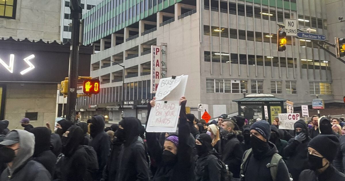 Violent protest in downtown Atlanta over killing of activist | The ...