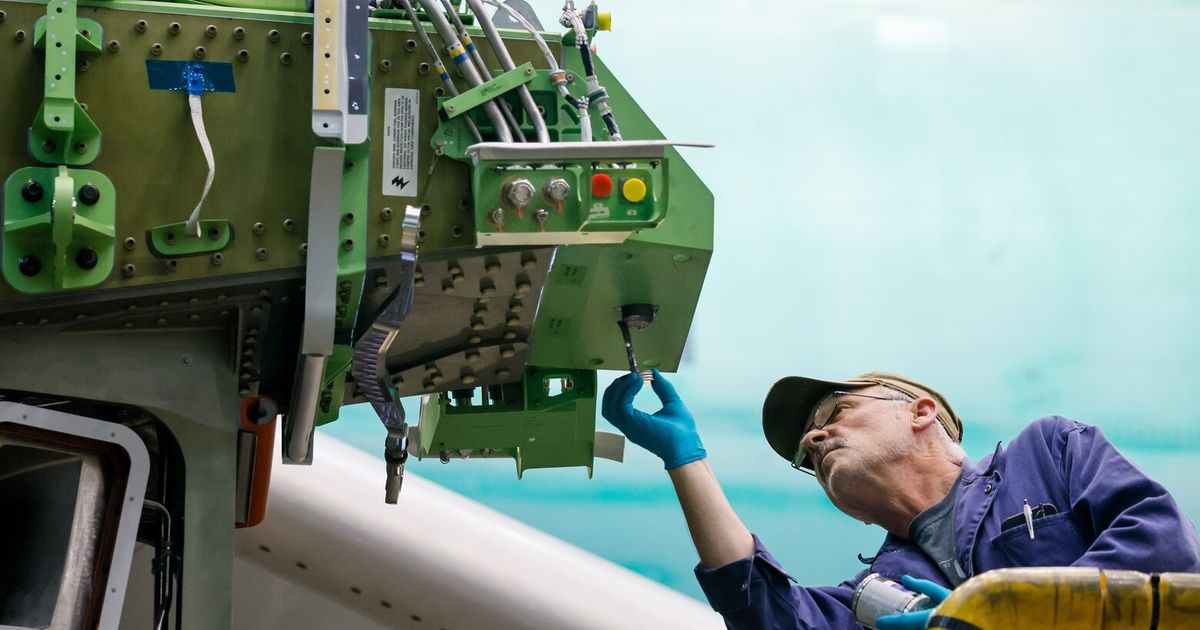 In photos: The assembly and flight of the final Boeing 747 | The ...