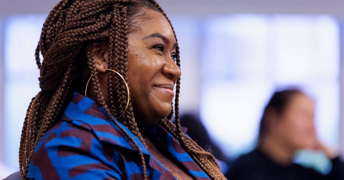 UW’s Sisterhood Initiative aims to build community for women of color ...