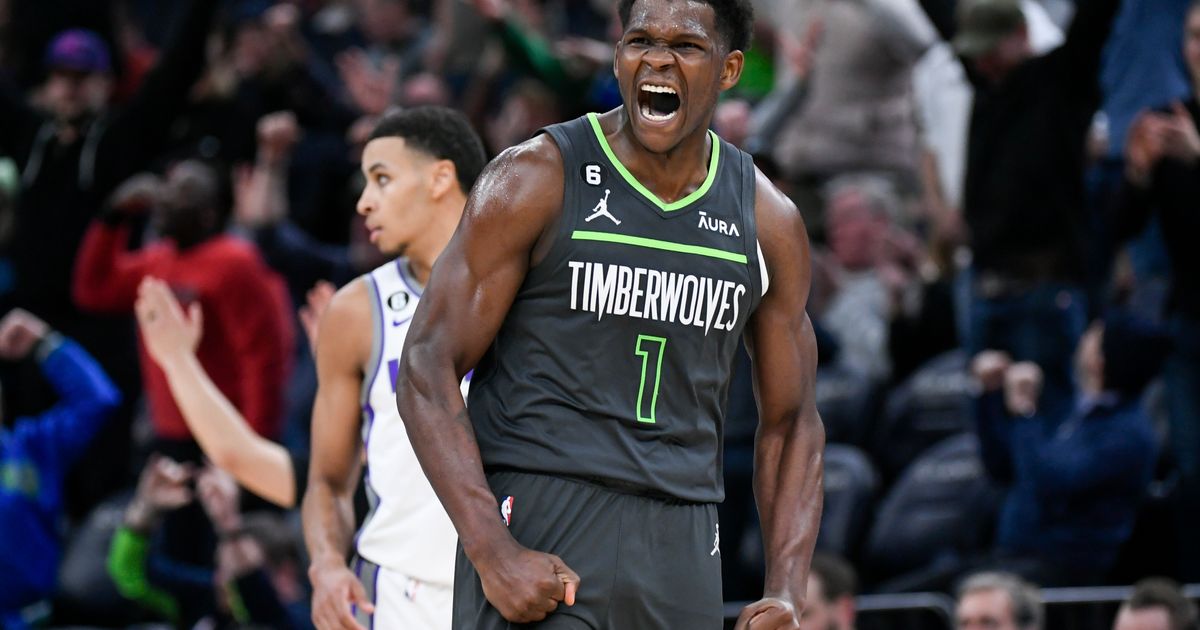 Edwards scores 34, Timberwolves beat Kings 117-110 | The Seattle Times