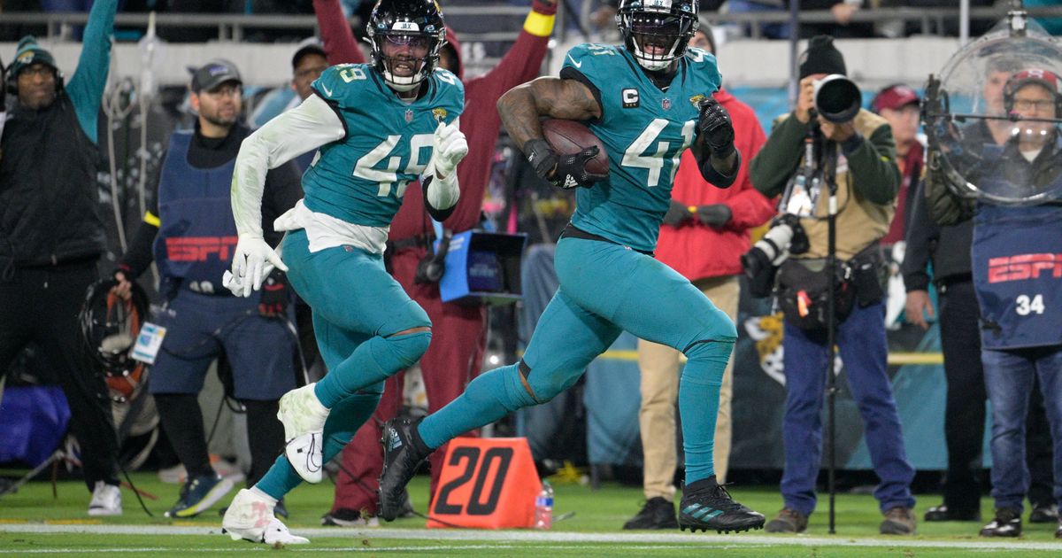 Jags return fumble for TD, beat Titans for AFC South title | The ...