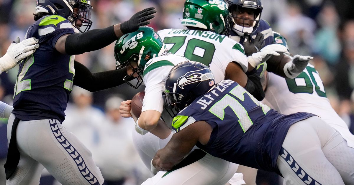 Jets’ playoff hopes slide away again with 5th straight loss | The ...