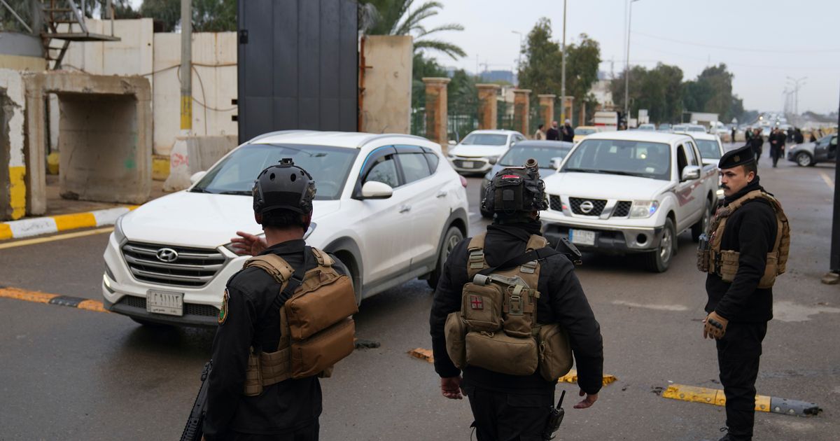 Iraq reopens Baghdad’s Green Zone to ease traffic jams | The Seattle Times