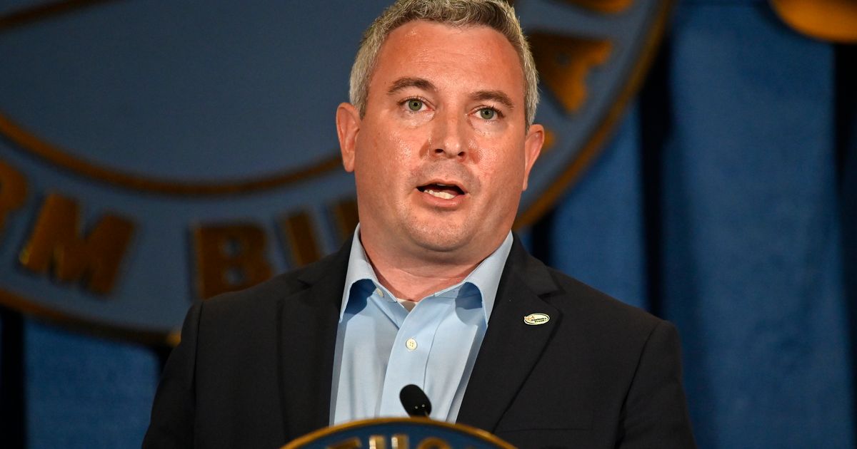 Quarles skips event with ex-officer involved in deadly raid | The ...