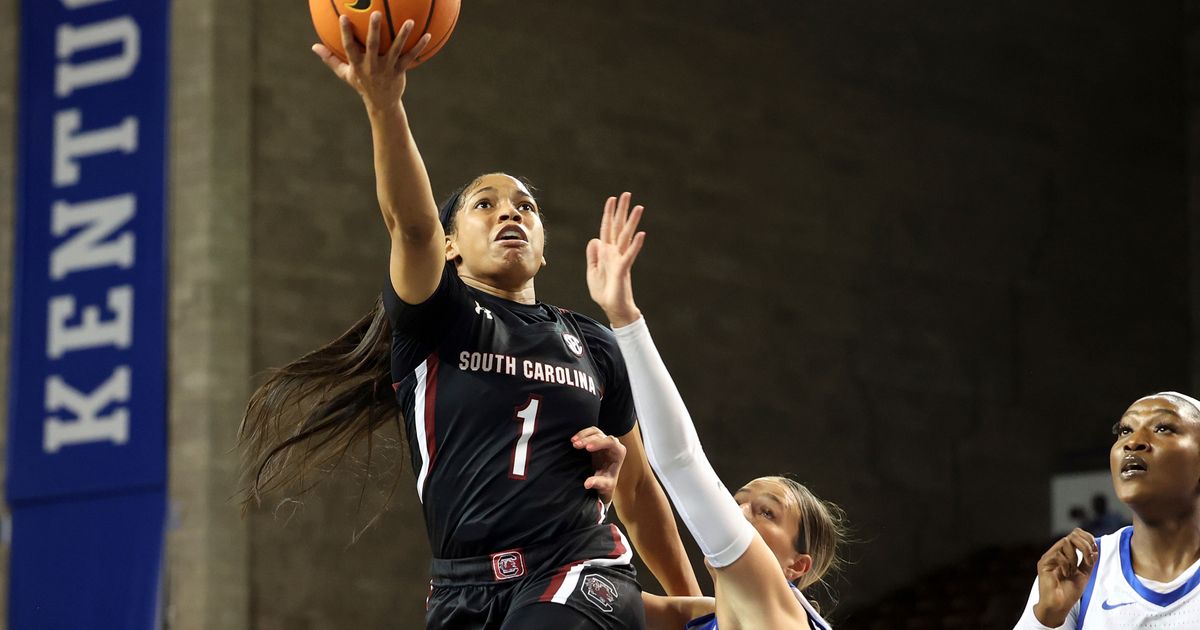 Boston, Cooke lead No. 1 South Carolina in rout of Kentucky | The ...