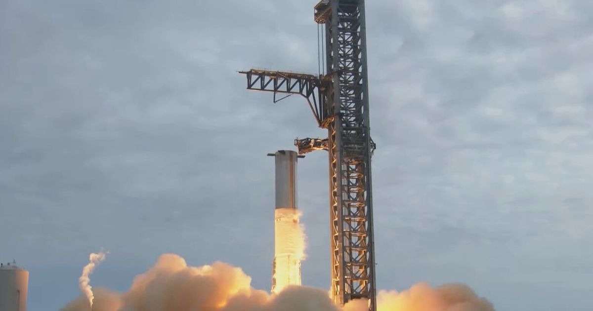 SpaceX ignites giant Starship rocket in crucial pad test | The Seattle ...