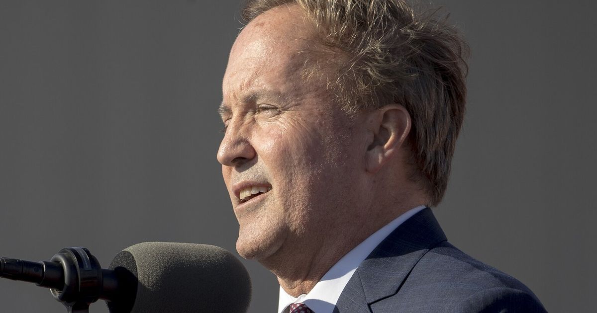 Justice Dept. in DC taking over Texas AG corruption probe | The Seattle ...