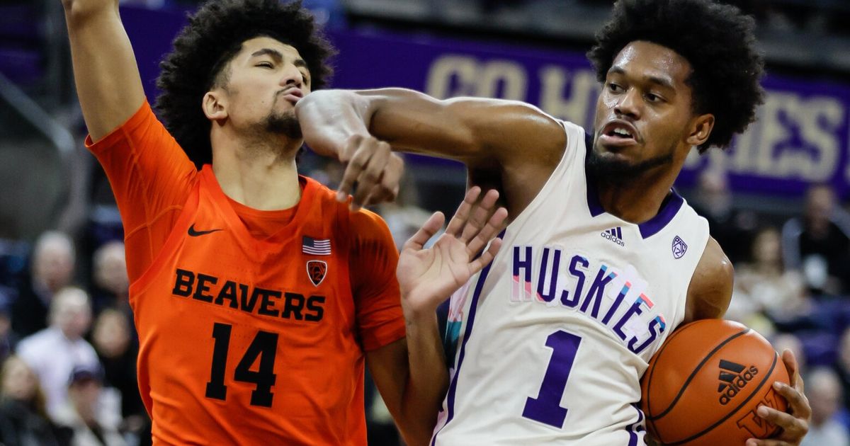 Photos: UW beat Oregon State men’s basketball, 61-47 | The Seattle Times