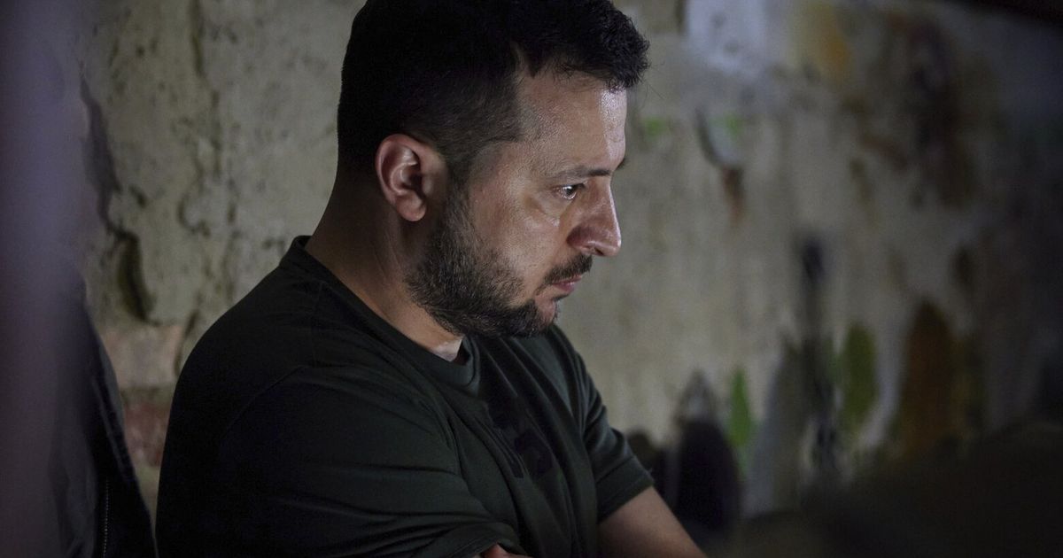 In unlikely wartime role, Zelenskyy gives Ukrainians hope | The Seattle ... In unlikely wartime role, Zelenskyy gives Ukrainians hope | The Seattle ...