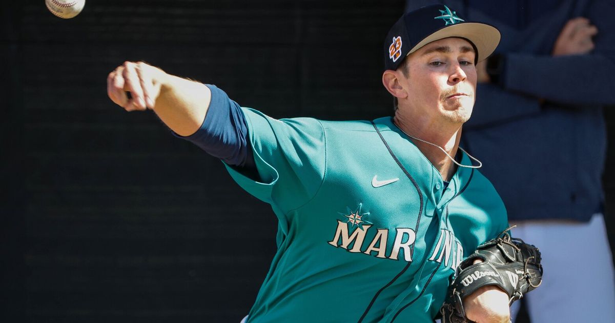 Emerson Hancock is finally staying on the mound and is impressing ...