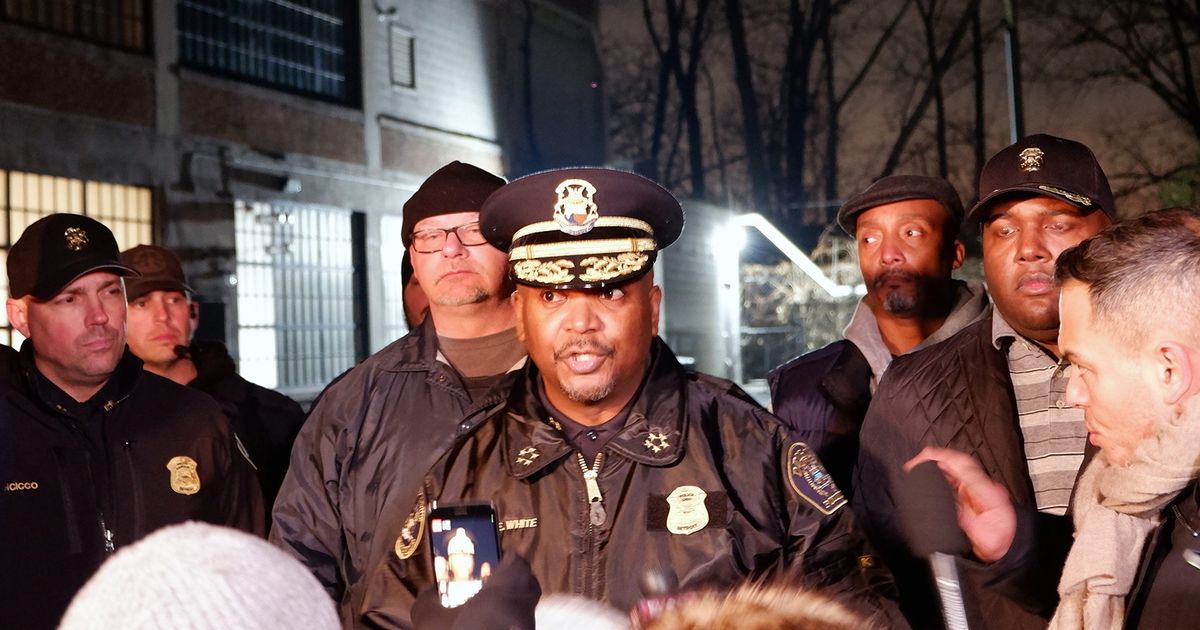 2 Detroit police officers found dead in apparent murder-suicide ...